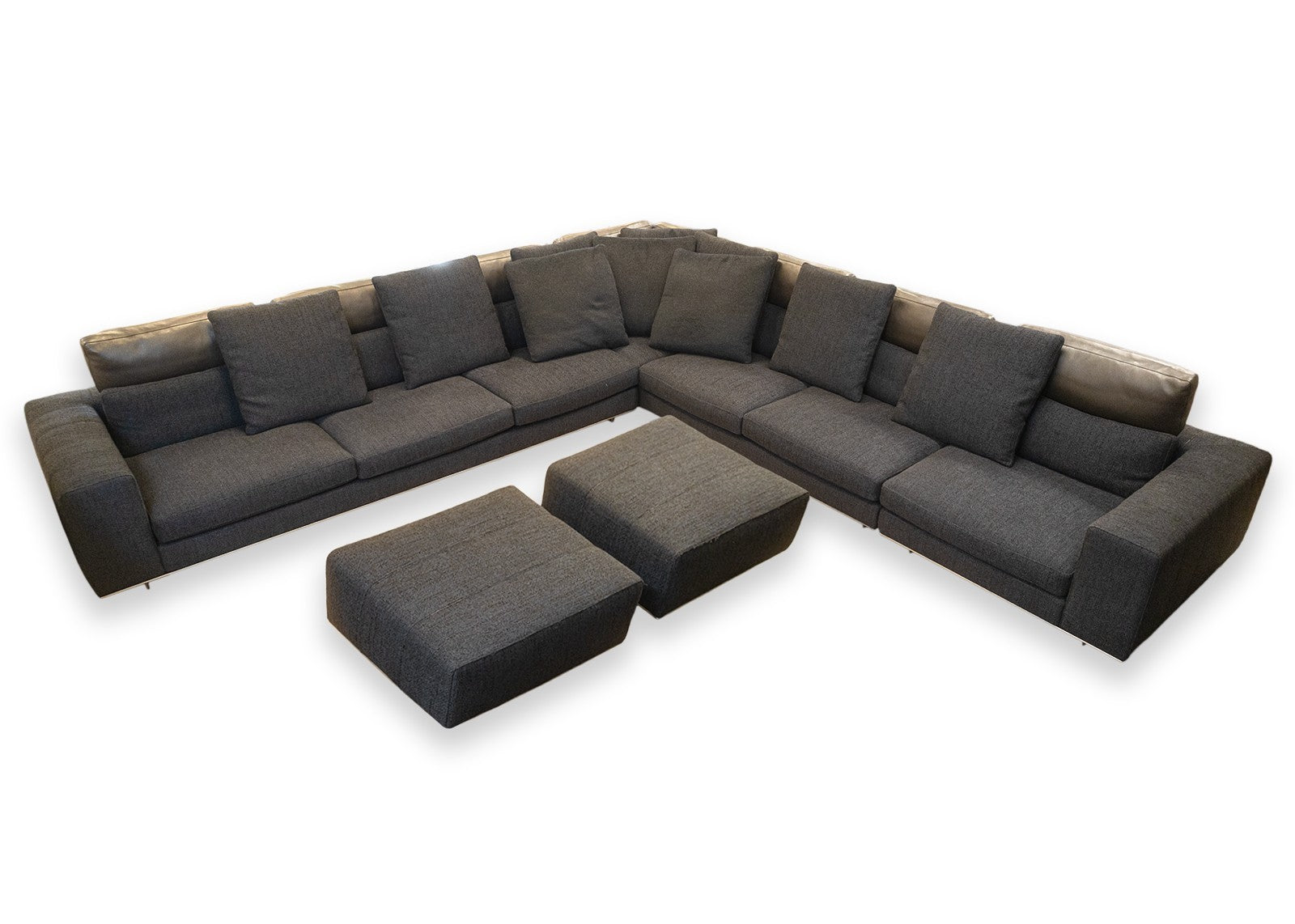 Monumental Italian 3pc Minotti Freeman L Shaped Sofa Sectional with 2